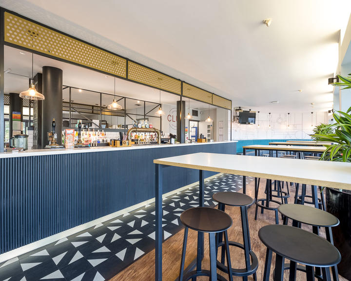 Cafe and Bar | The University Club